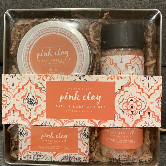 addison & gates | Bath & Body | New Addison Gates Pink Clay Bath Body ...